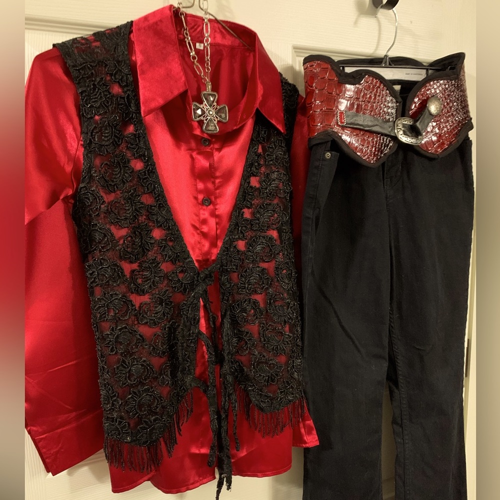 Junior’s Rodeo Queen Interview/Appearance Outfit - Gem